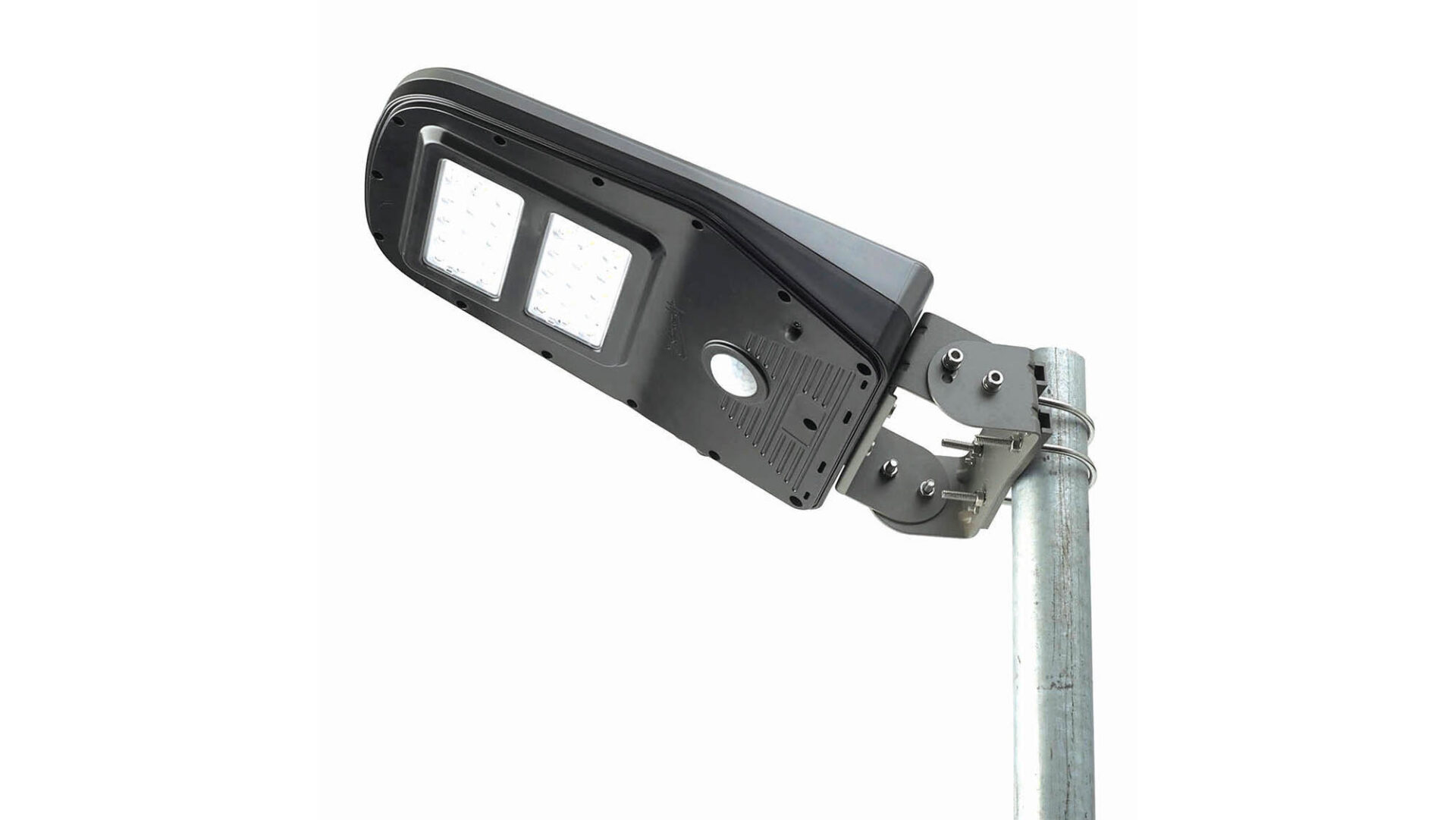 Best solar lights for stables, yards and arenas | Horse & Hound