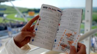How to read a racecard so you can back the best horse