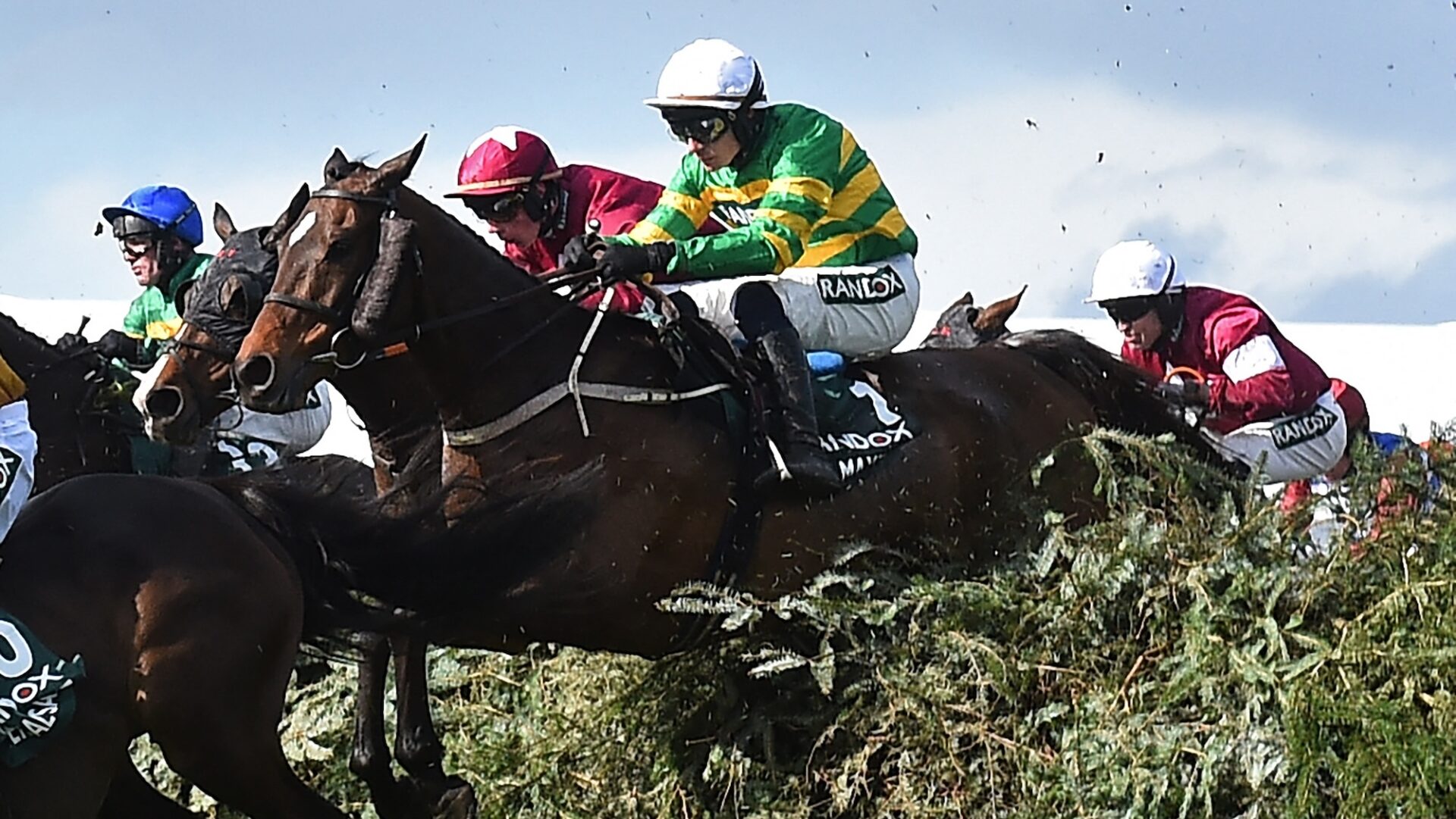 I Am Maximus great channels Red Rum to reclaim Grand National title