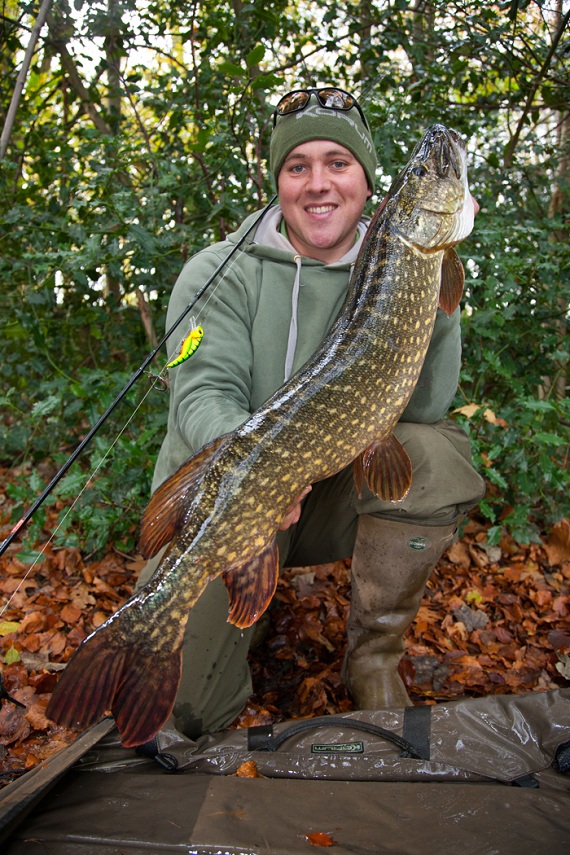 Predator tips - catch more pike, perch and zander - Angler's Mail