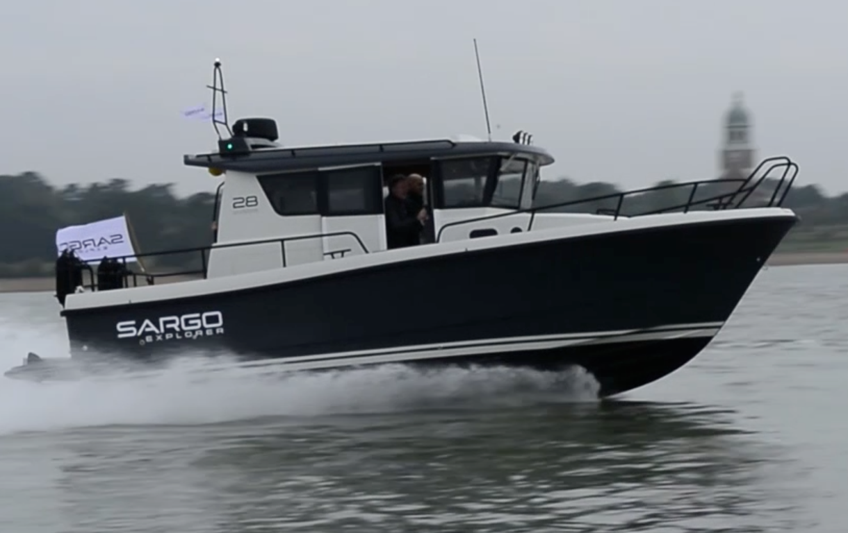 VIDEO: Sargo 28 Explorer test drive at Southampton - Motor Boat & Yachting