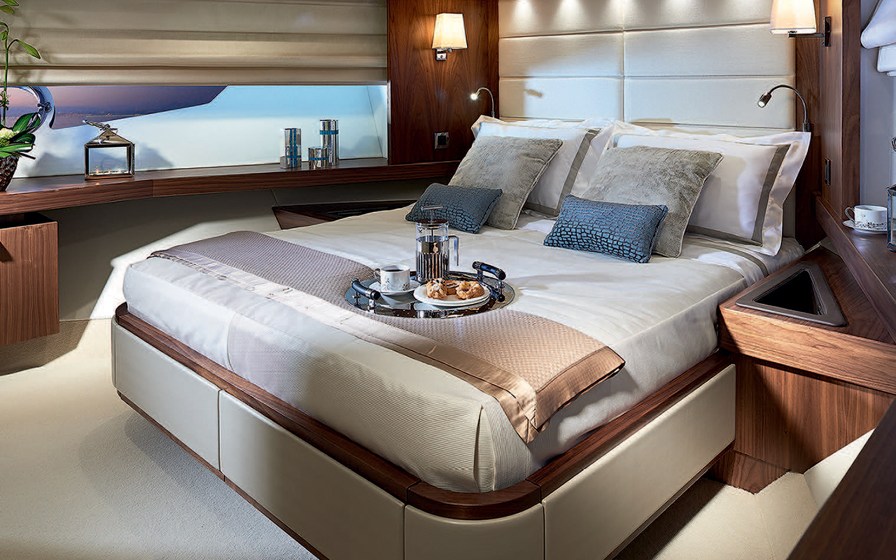Sunseeker 86 review: Set for the sun – from the archive