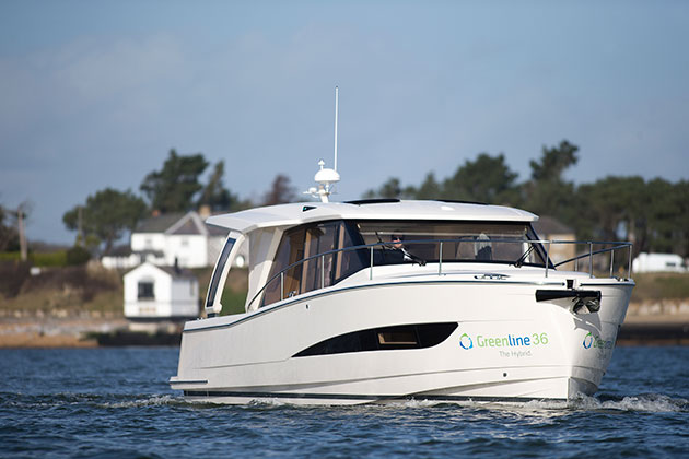 Greenline 39 Hybrid review review - Motor Boat & Yachting