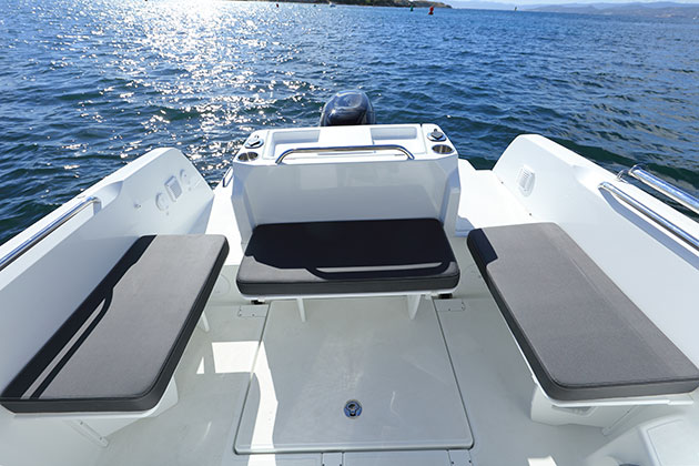 Review: Bénéteau Barracuda 6 review - Motor Boat & Yachting