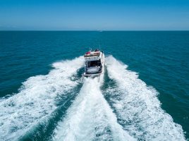VIDEO: How to - Move your boat sideways - Motor Boat & Yachting