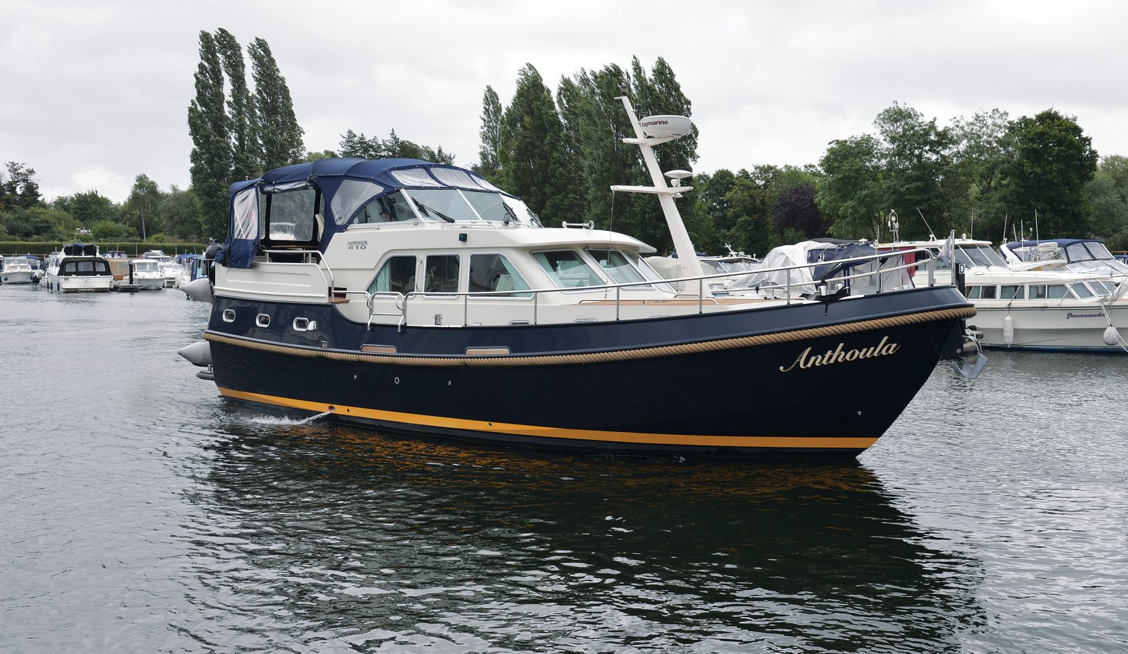 Linssen Grand Sturdy 410 AC buyers' guide: The archetypal Dutch steel ...