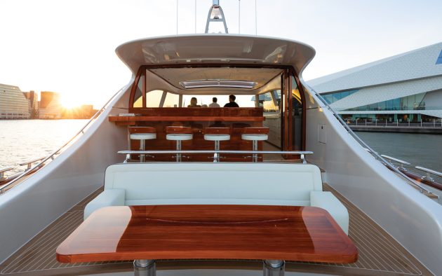 Zeelander 72 review: Curvaceous gentleman’s launch gets supersized