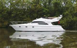 Fabritec F44: This DIY flybridge is the ultimate home build project