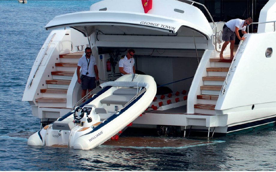 Sunseeker 101 Sport Yacht review: More than meets the eye - from the ...