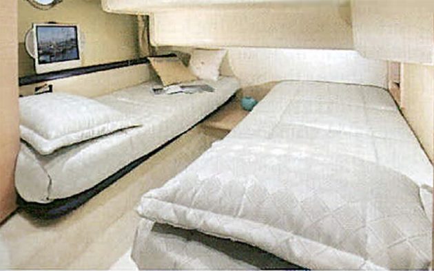 Azimut 40 review: Space invader - from the the archive