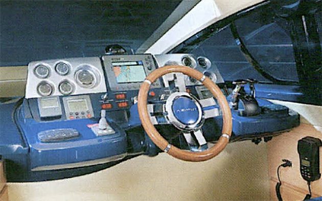 Azimut 40 review: Space invader - from the the archive