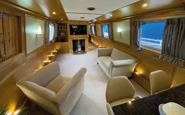 Best liveaboard boats: 4 of the best options for long-term cruising