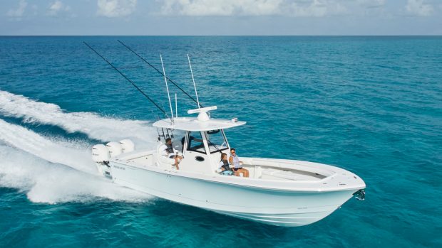 Best center consoles for fishing: Seafaring machines for chasing big game