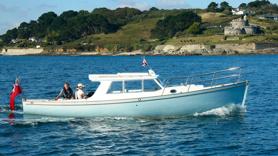 How we converted our wooden sailboat into a charming motoryacht