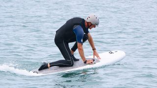 How to eFoil explained - and just how easy is it to ride a foiling ...