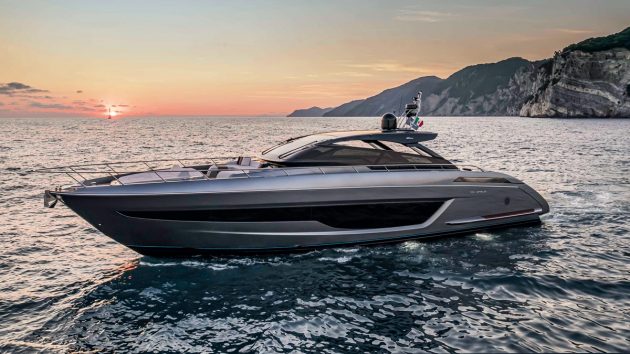 Riva 68 Diable review: Effortlessly beautiful yacht makes an instant ...