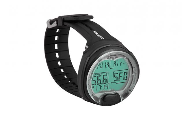 Best diving computer for beginners - 6 reviewed - Motor Boat & Yachting