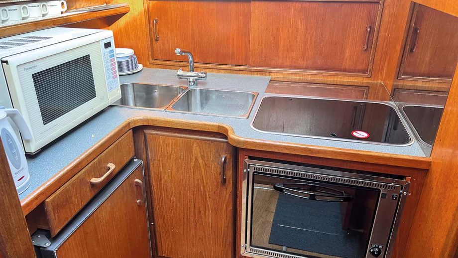 Best aft cabin boats: 4 top options for maximising bedroom space