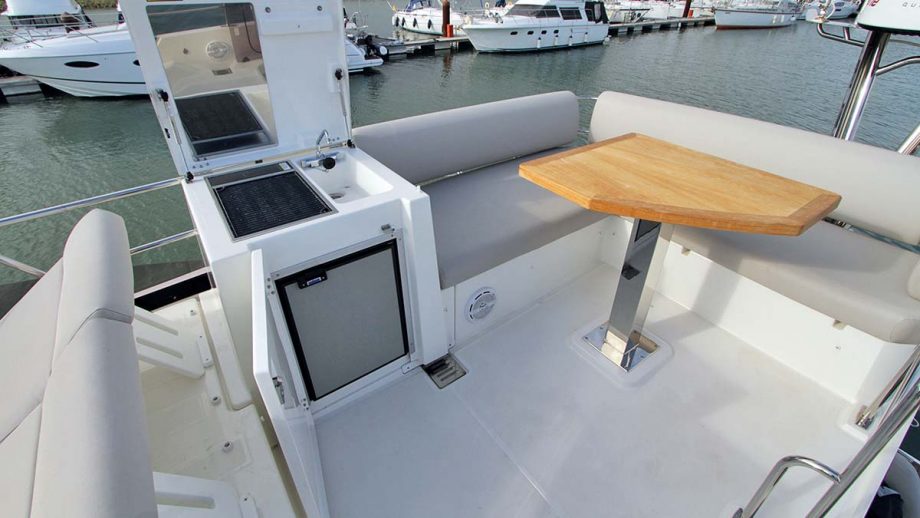 Prestige 420 Fly used boat report: Is this the ideal family boat?