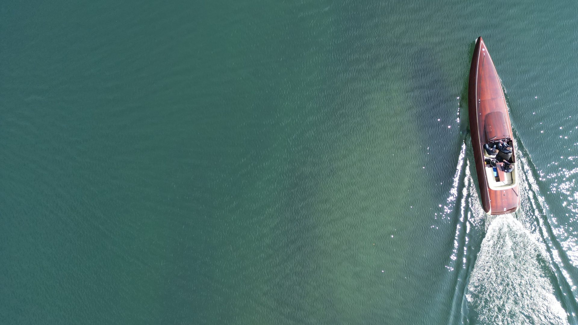 Spirit Yachts launches spectacular long-range electric flying boat