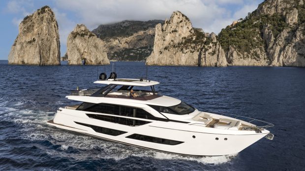 Ferretti 860 review: The more things change the more they stay the same