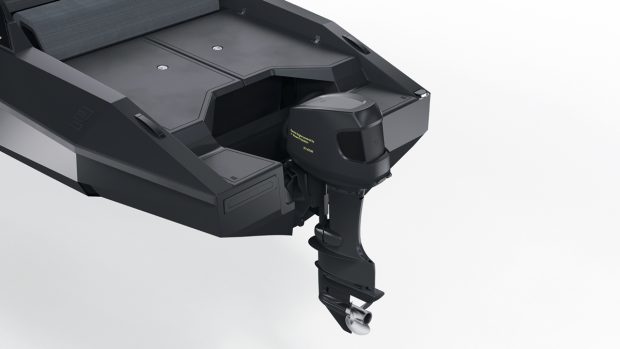 Mantaray M24: Foiling runabout coming in both petrol and electric versions