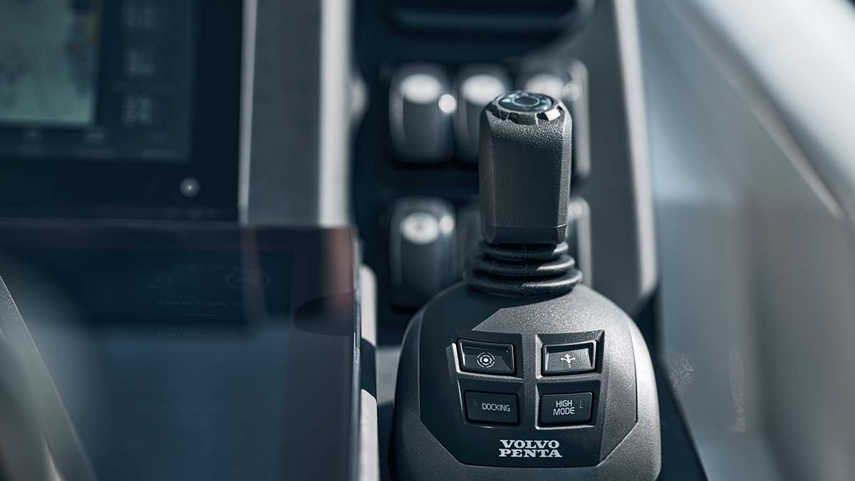 Jeanneau NC37 hybrid review: Volvo collaboration is a potential game ...