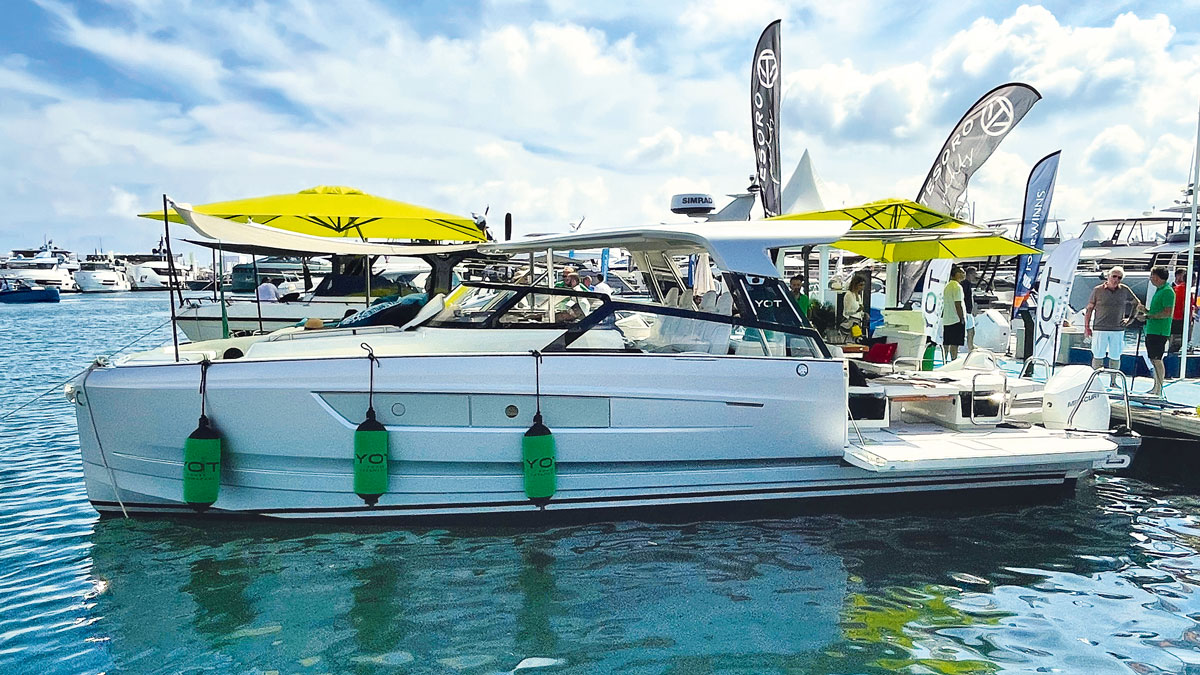 YOT 36 full tour: Inside a brand new powercat with lots of clever features