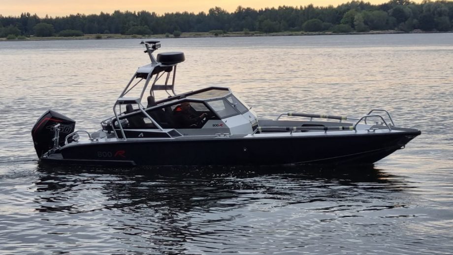 Anytec 800 R first look: 65-knot aluminium day boat ready for launch