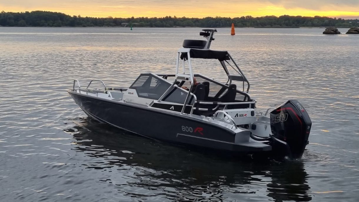 Anytec 800 R first look: 65-knot aluminium day boat ready for launch