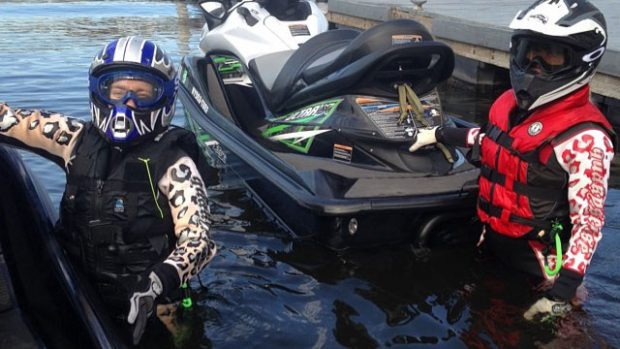 Best life jackets, life vests, PFDs and impact vests for jet skiing