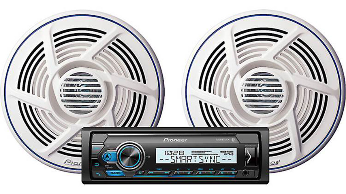 Best marine radio and speaker bundles for setting up a boat sound system