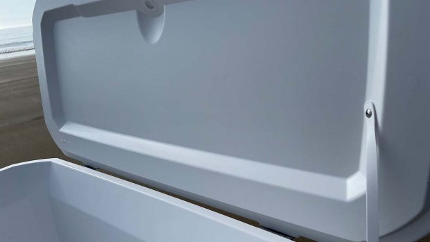 Coleman 100QT Xtreme wheeled cool box review - Motor Boat & Yachting