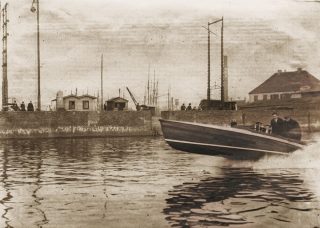 First motorized boat: The amazing story of the world's oldest motorboat