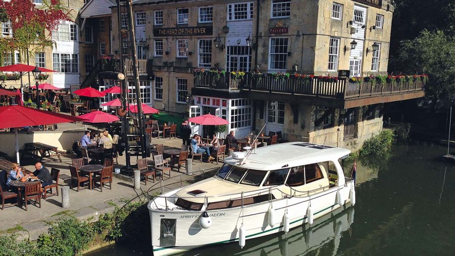 Greenline 33 used boat: Pioneering hybrid boat still making waves 15 ...