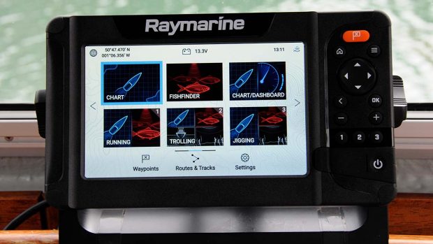 Raymarine Element 7HV with HV100 Transducer: Tried and tested review