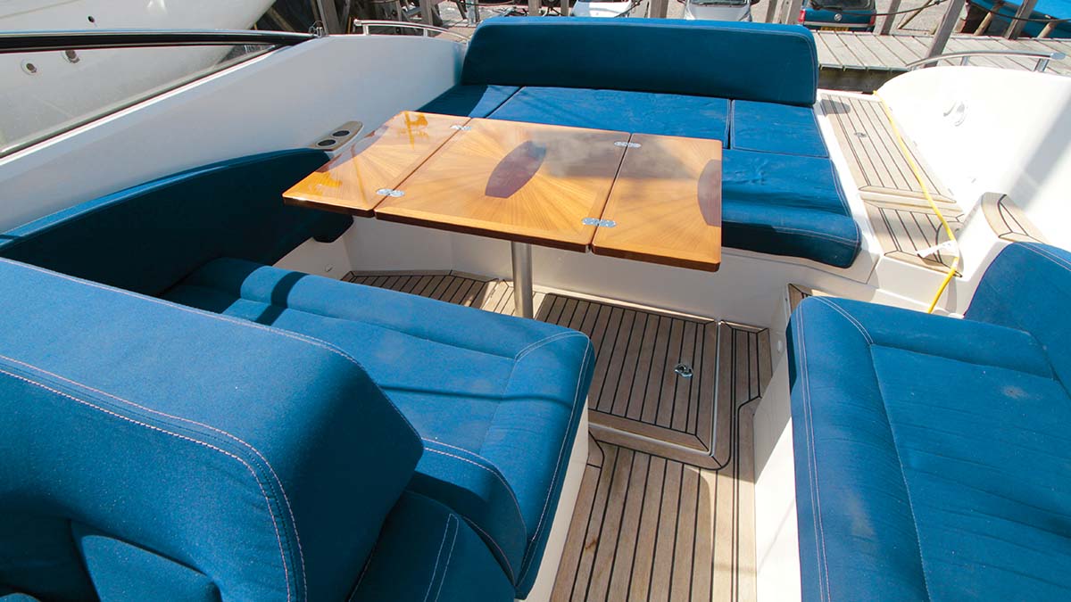 Windy 31 Zonda used boat report: Purist's speedboat delivers huge grins