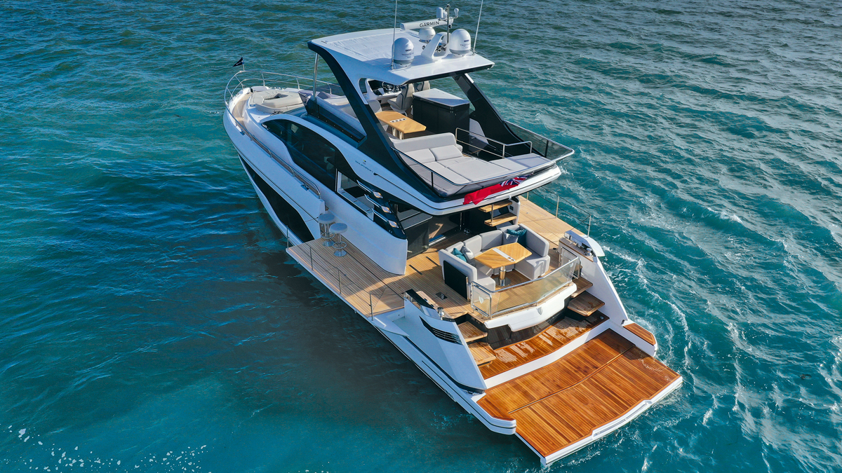 Fairline Squadron 58 review: Is this the world's most exciting 60ft ...