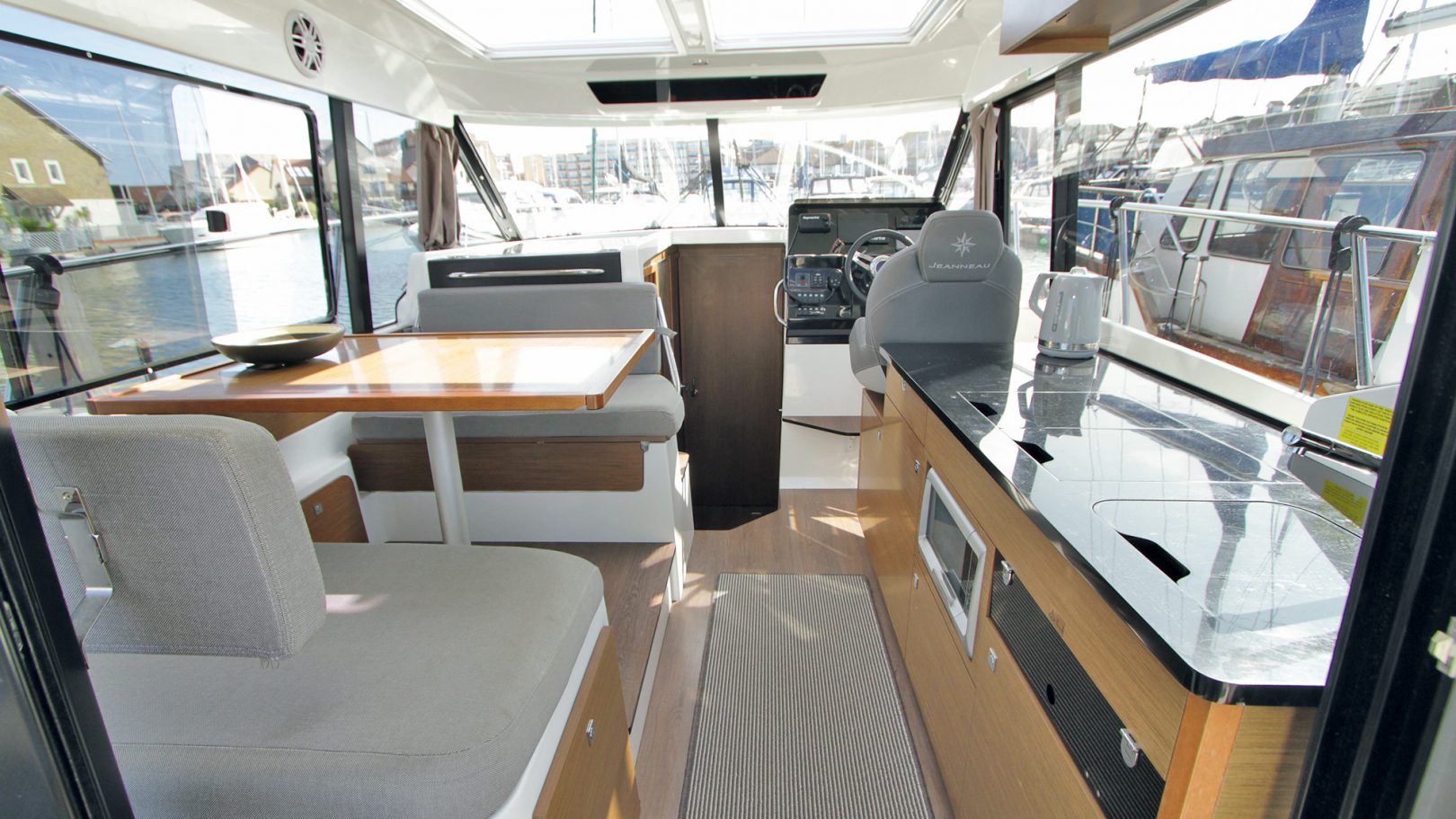 Jeanneau Merry Fisher 1095 used boat review: a lot of boat for the money