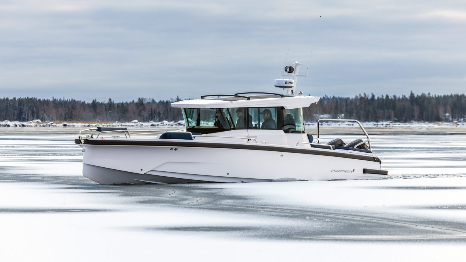 Axopar 29 sea trial: Sun Top vs Cross Cabin – which is best?