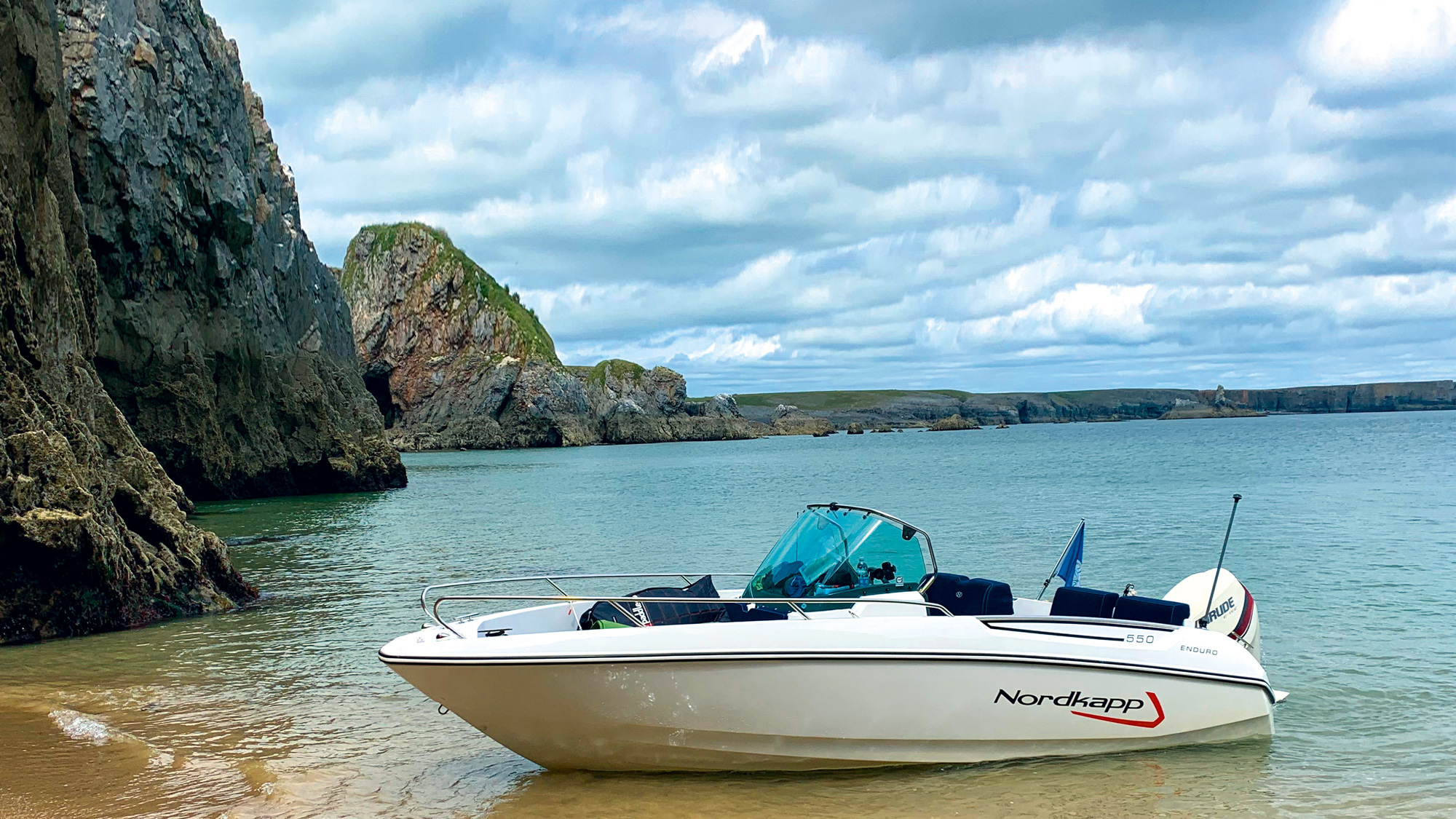 Circumnavigating Great Britain in an 18ft speedboat: Brixham to Milford ...