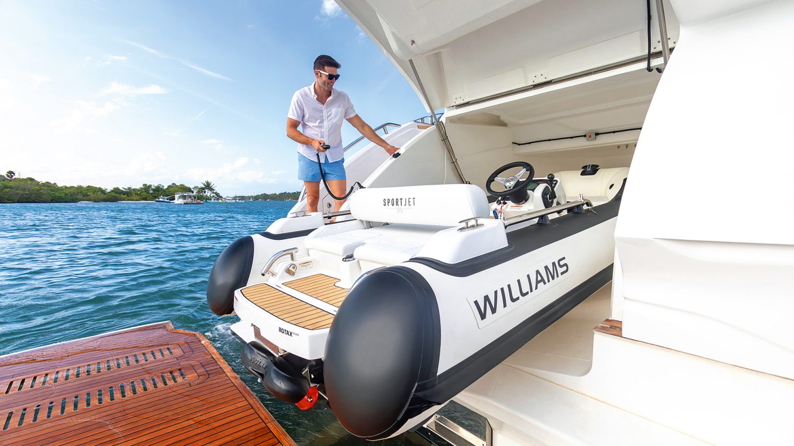 Princess S72 review: A sensational new British sportscruiser