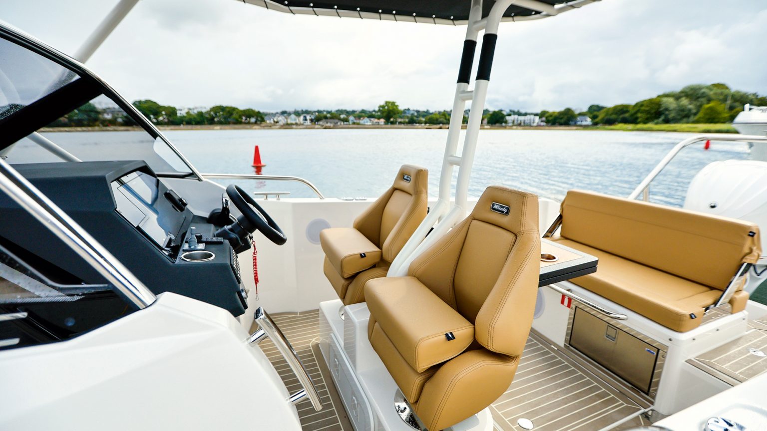 Windy SR28 CC review: world class driving in a smaller package - Motor ...