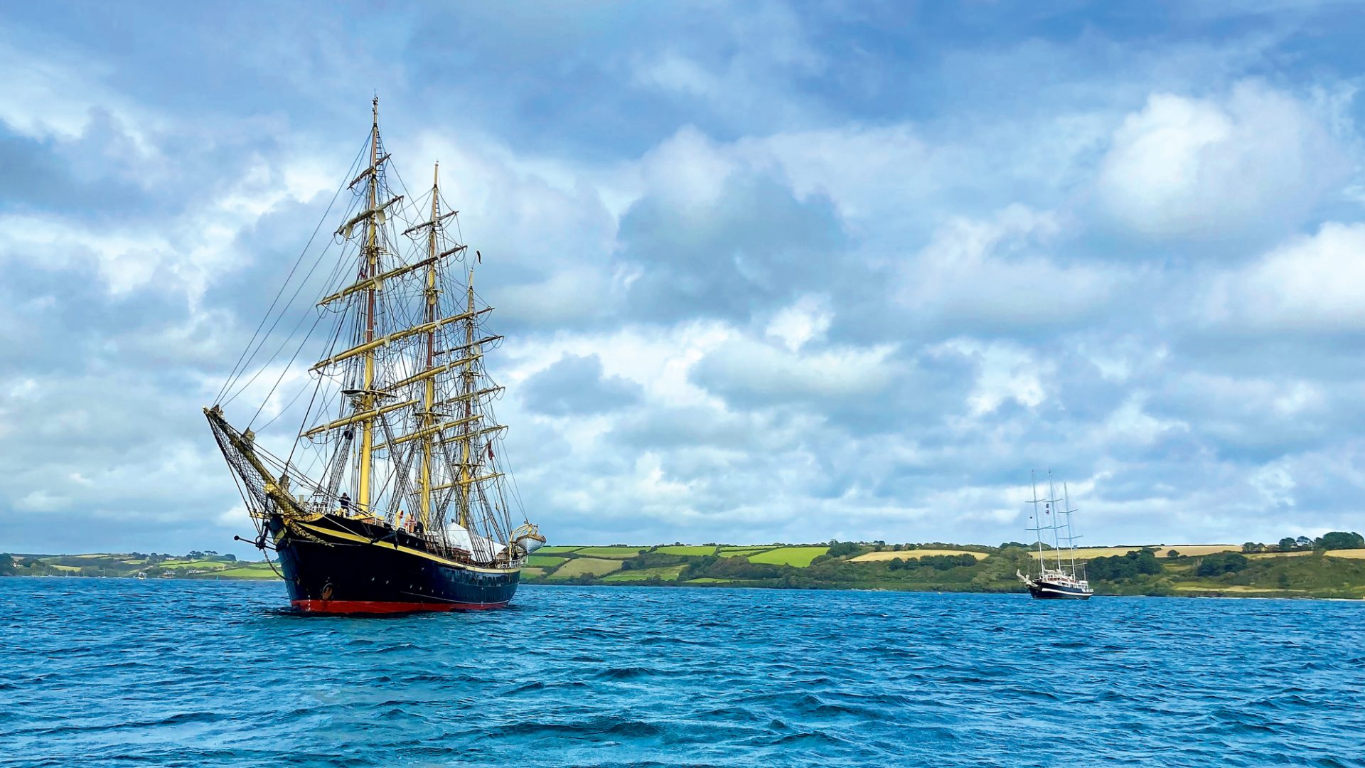 A spectacular West Country RIB adventure in search of Tall Ships ...