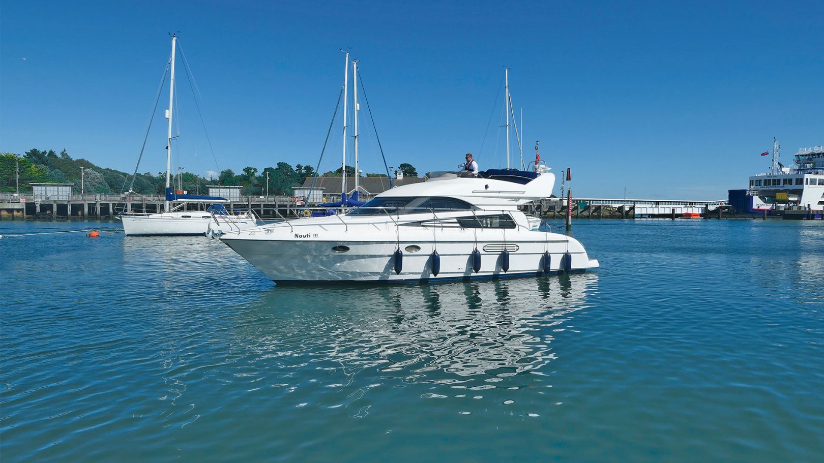 Best 40ft family flybridge boats on the market now