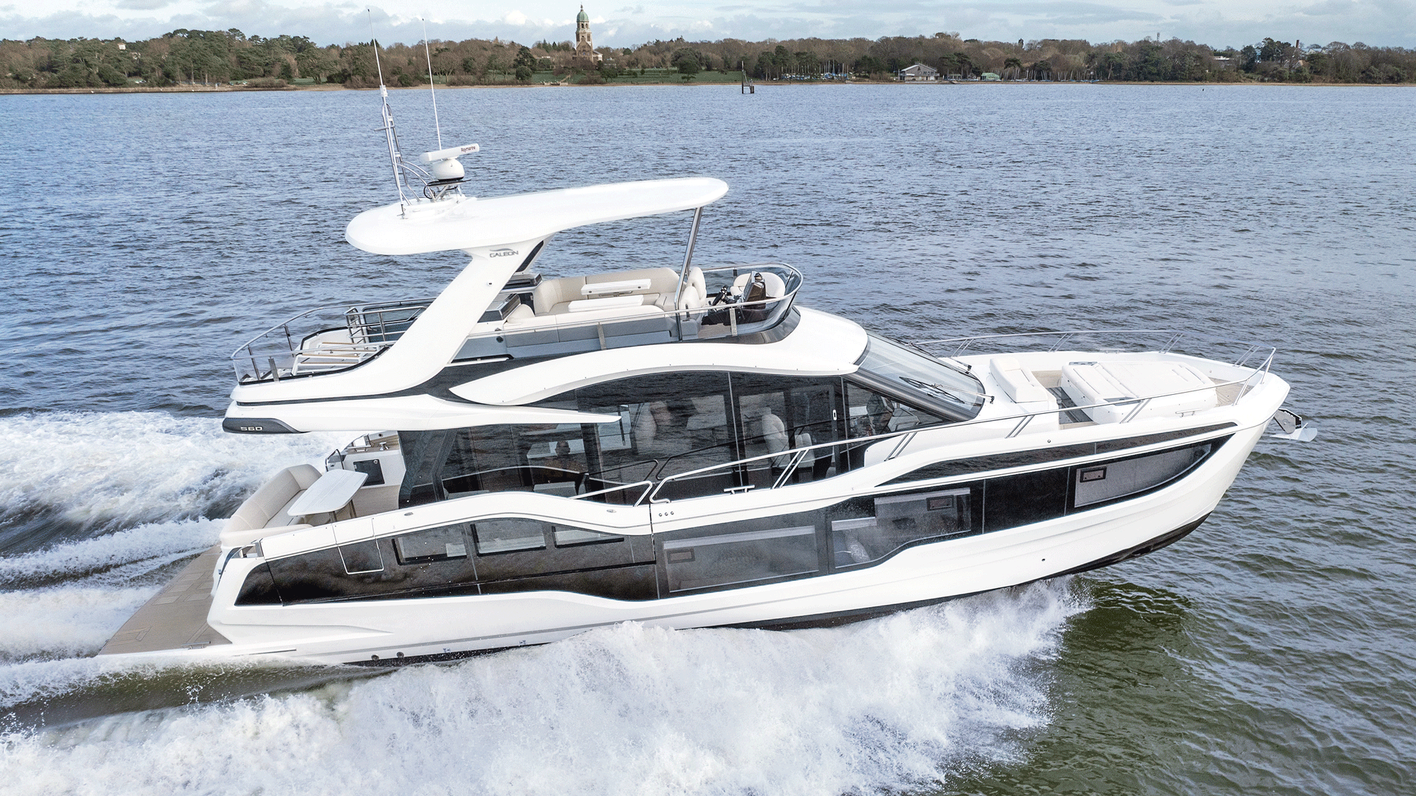 Galeon 560 Fly first look: Light galore with unexpected views