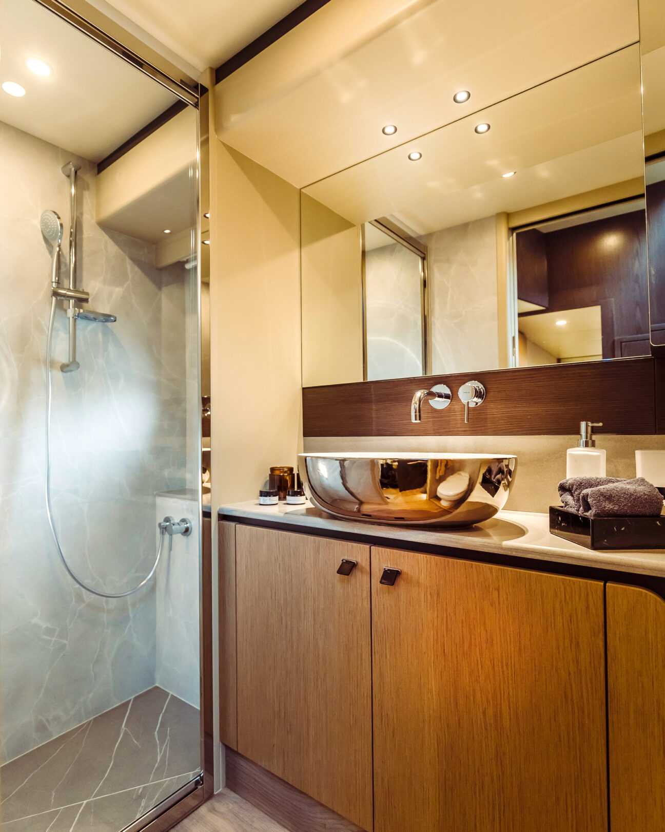 Absolute 52 Fly review: Magical €1.6M motor yacht