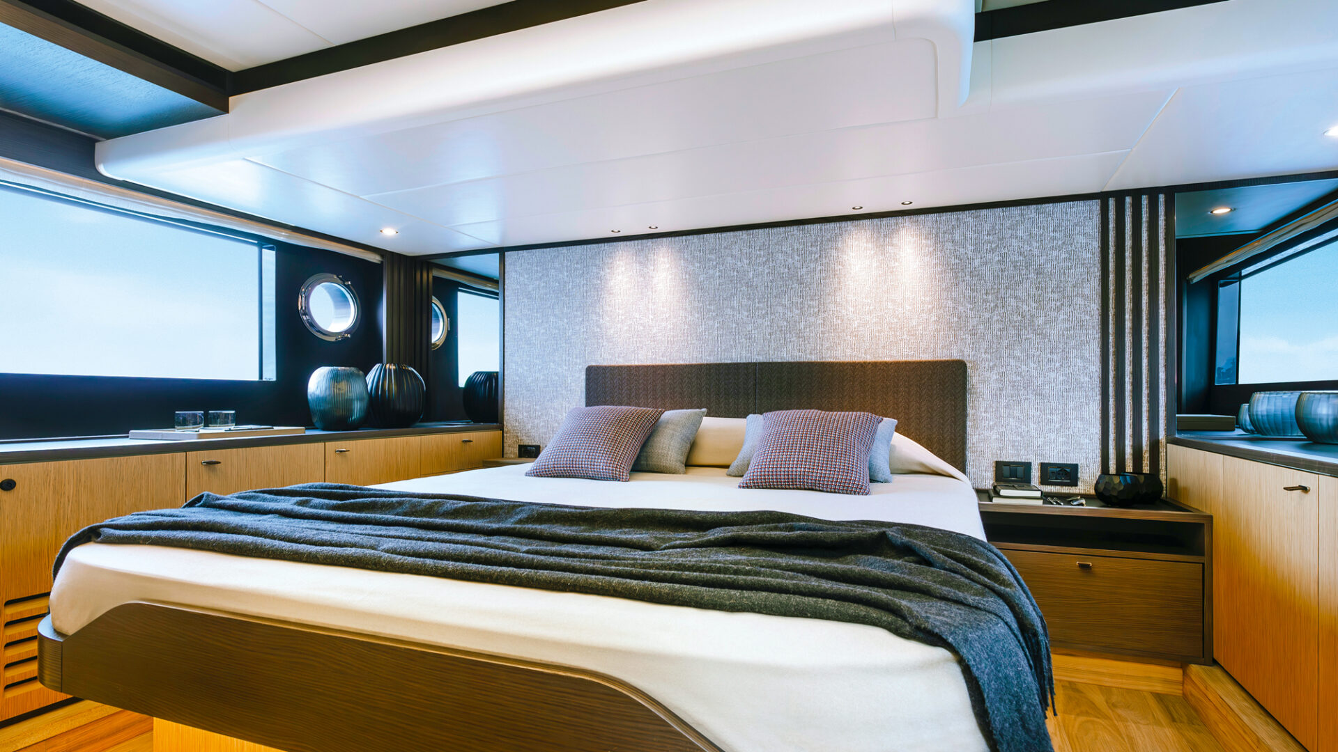 Absolute 52 Fly review: Magical €1.6M motor yacht