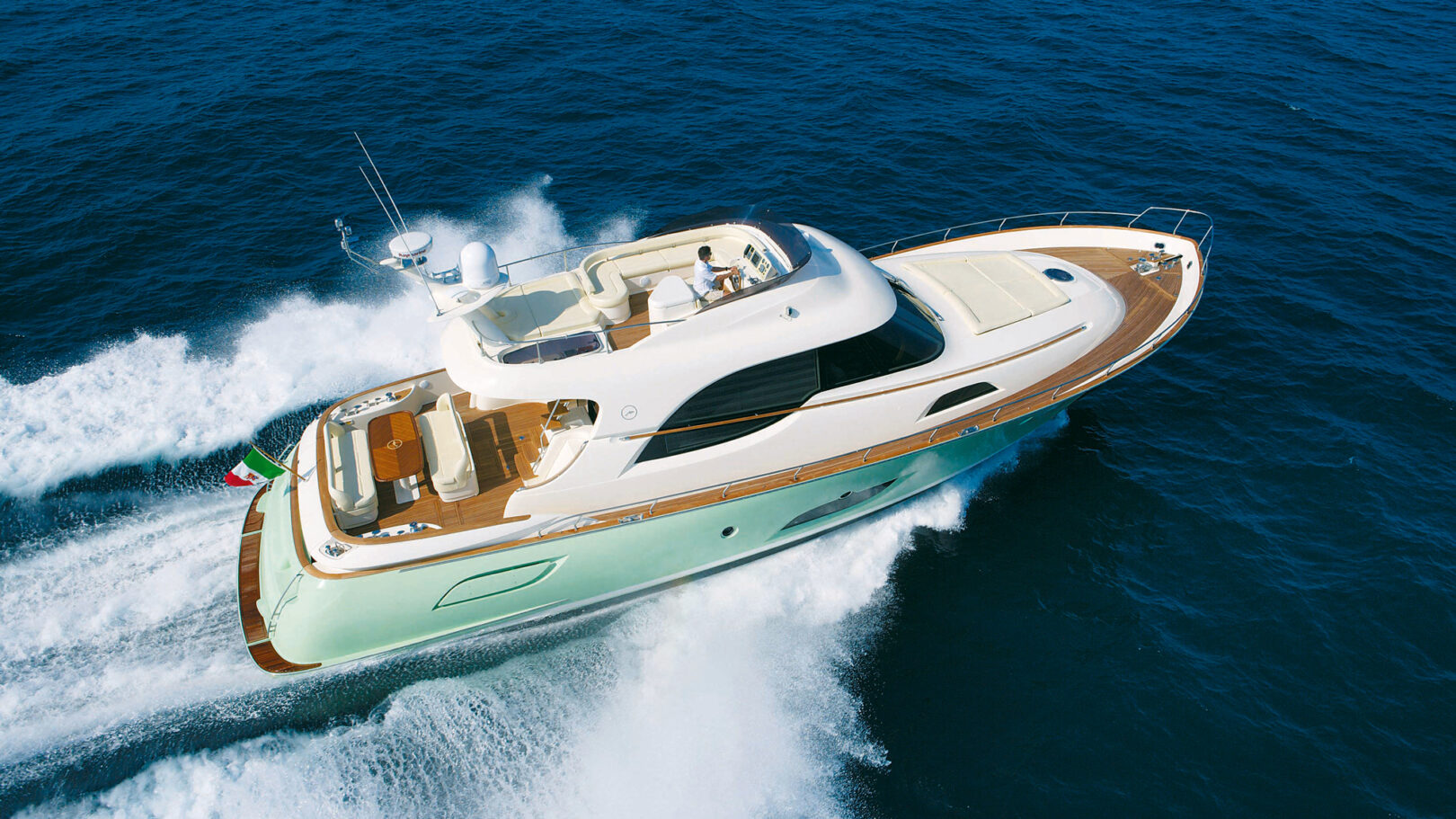 Motor boat news, motor boat reviews, pictures, videos | MBY