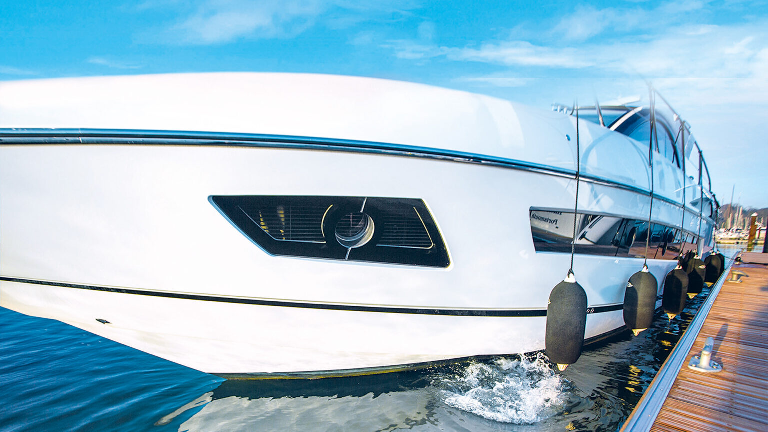 Everything you need to know about bow thrusters & stern thrusters